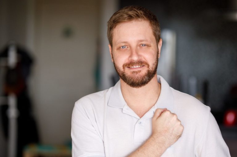 11 ways to stop a panic attack (that work anywhere) - Healthaid